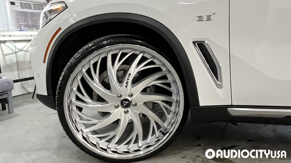 2019 BMW X5 on 26" Artis Wheels Decatur Silver Brushed Face with ...