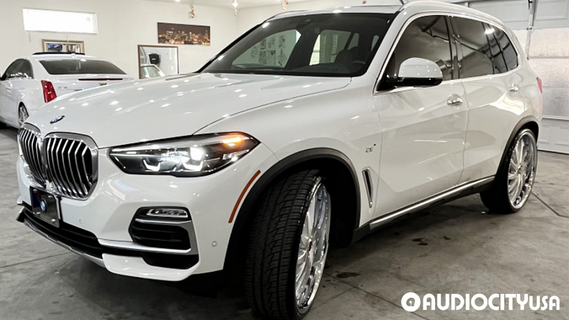 2019 BMW X5 on 26" Artis Wheels Decatur Silver Brushed Face with ...