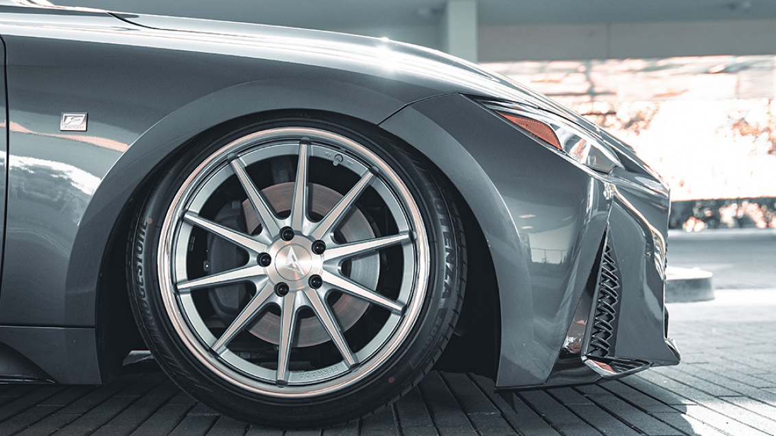 2022 Lexus IS Series on 19" Ferrada Wheels FR4 Silver Machined with ...
