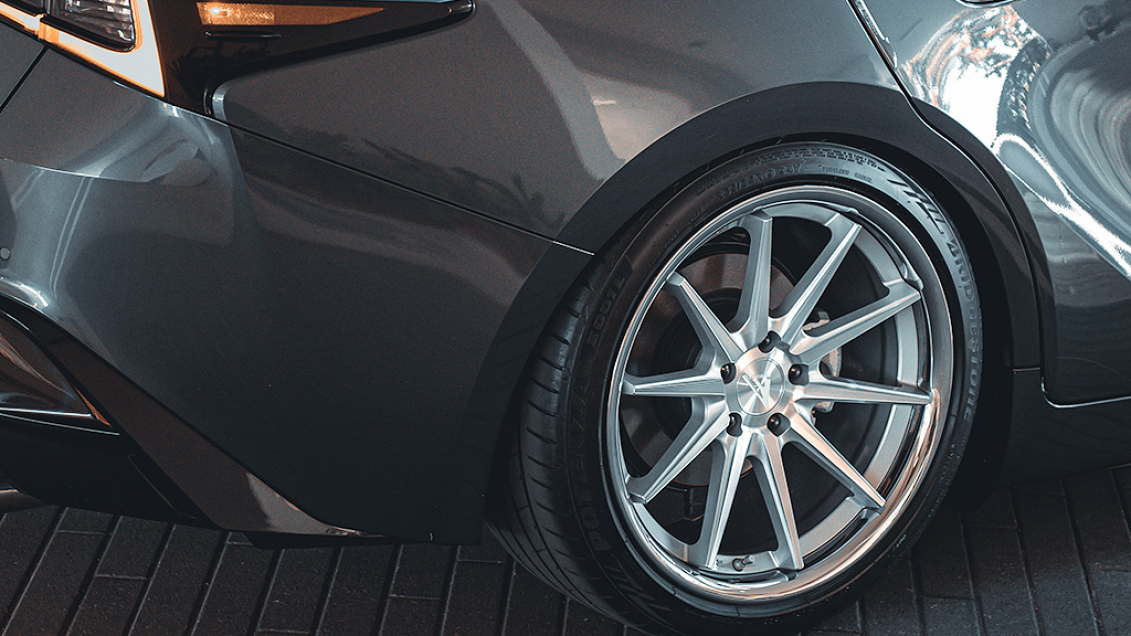 2022 Lexus IS Series on 19" Ferrada Wheels FR4 Silver Machined with ...