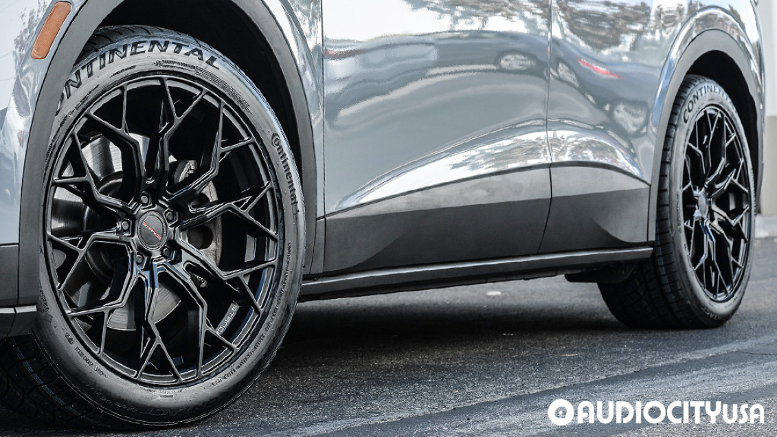 2021 Volkswagen ID.4 on 20" Strada Wheels SF10 Matte Black | Gallery ...