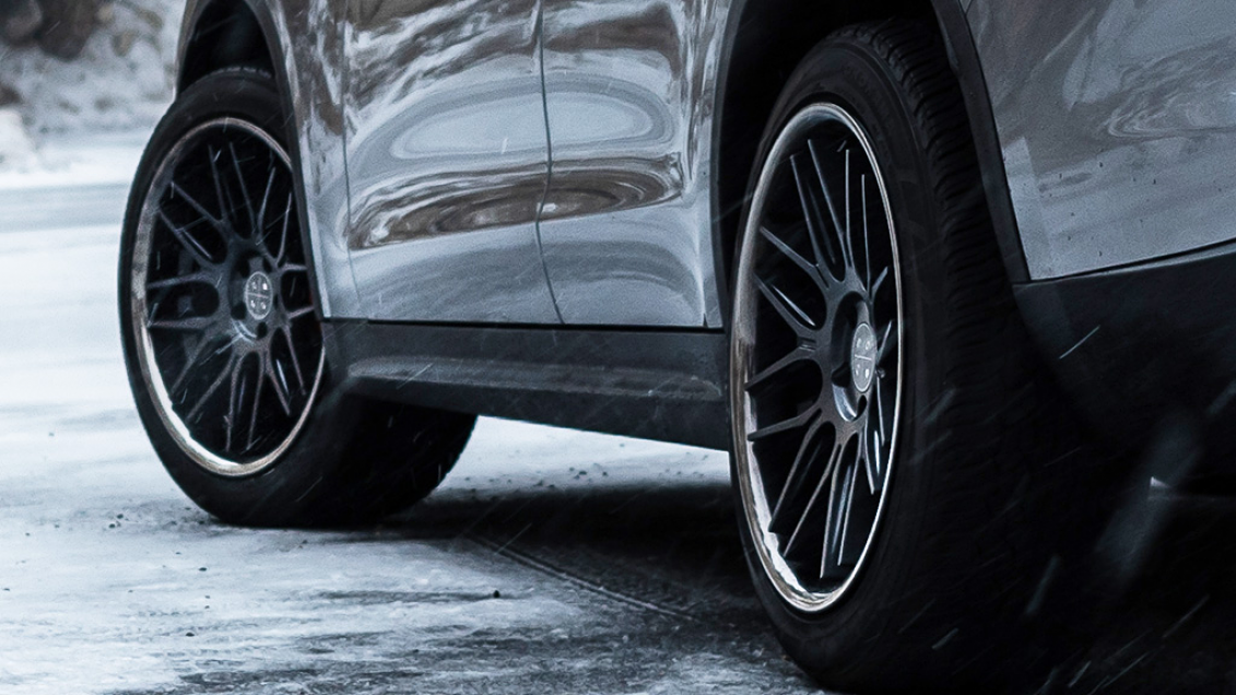 2020 Alfa Romeo Stelvio on 20" Blaque Diamond Wheels BD-27 Satin Black ...