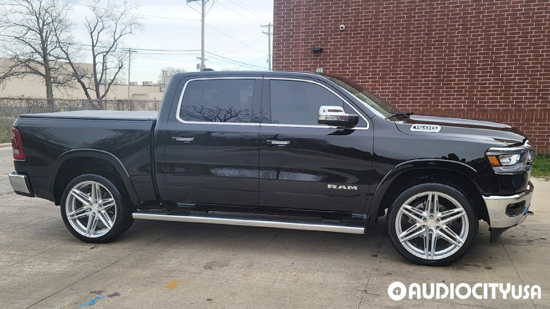 2022 RAM 1500 on 24" Ferrada Wheels FT4 Machine Silver | Gallery ...