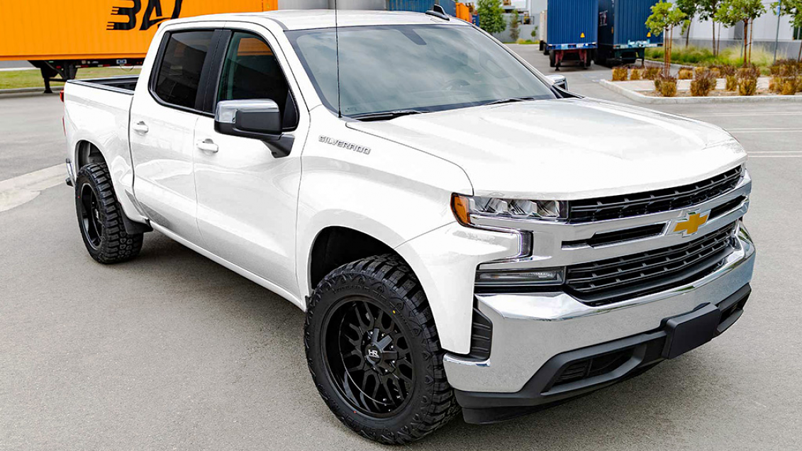2020 Chevrolet Silverado 1500 on 20" Hardrock Wheels H709 Commander ...