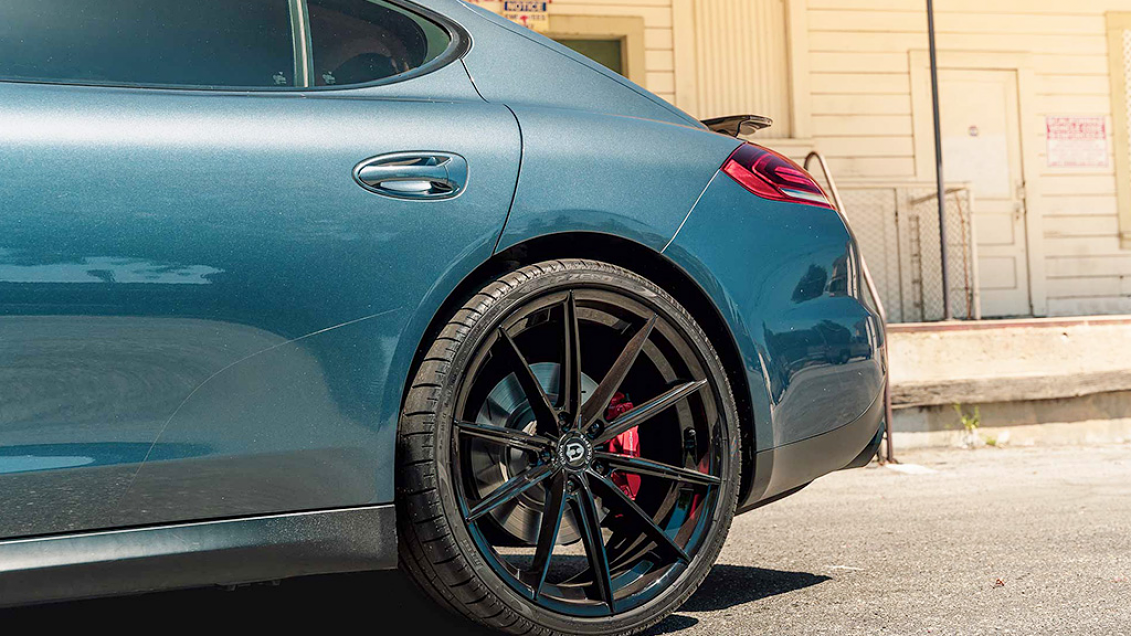 2016 Porsche Panamera on 22" Curva Wheels CFF46 Gloss Black | Gallery ...