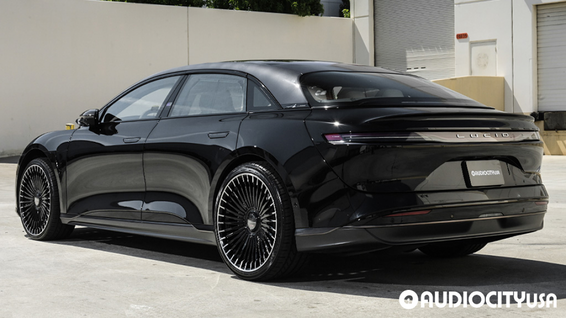 2023 Lucid Air on 22" Giovanna Wheels Wheels Tulum Gloss Black ...