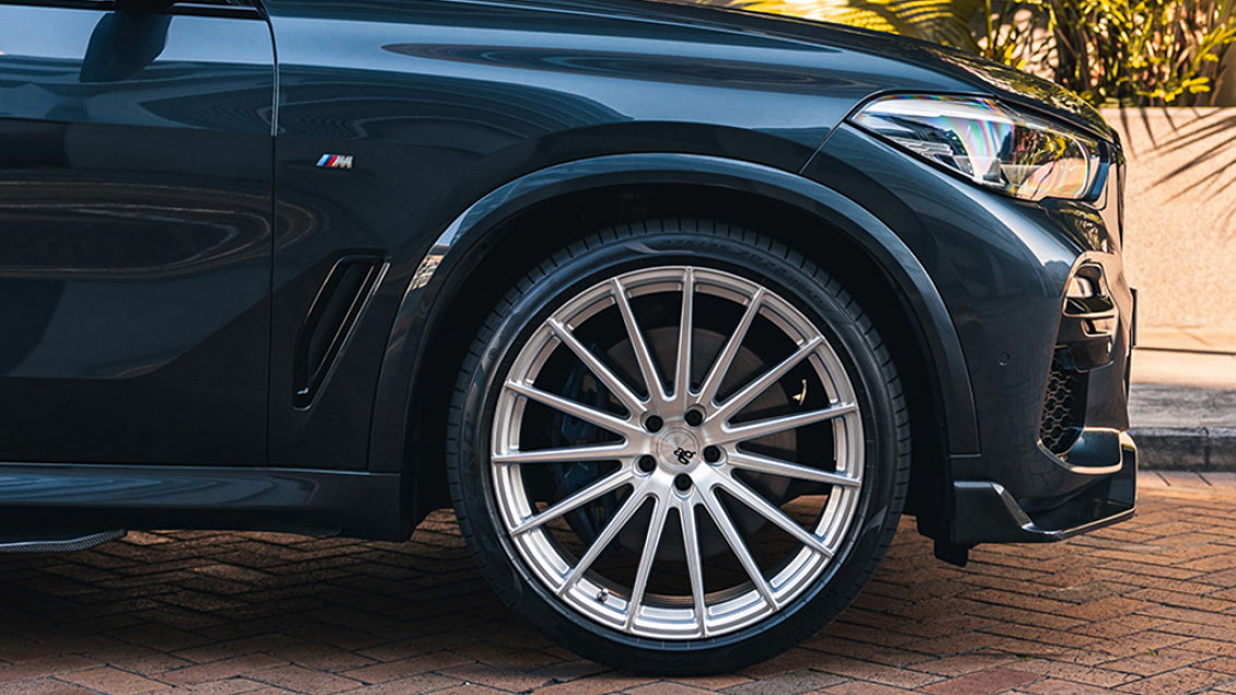 2021 BMW X5 Avant Garde M615 22 inch Wheels | Gallery | AudioCityUSA
