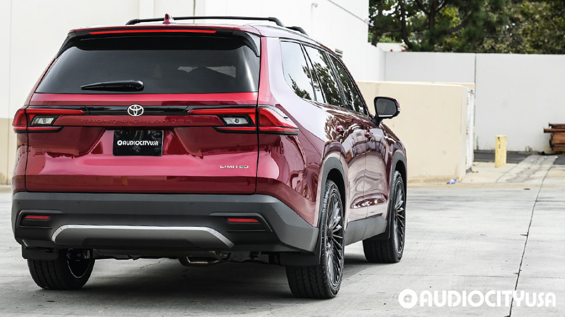 2024 Toyota Grand Highlander on 22" Road Force Wheels RF23 Gloss Black ...