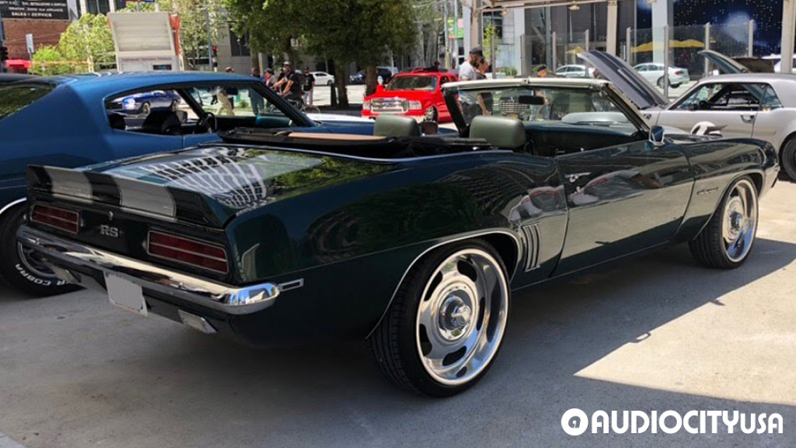 1970 Chevrolet Chevelle on 20" American Racing Wheels VN506 Polished ...