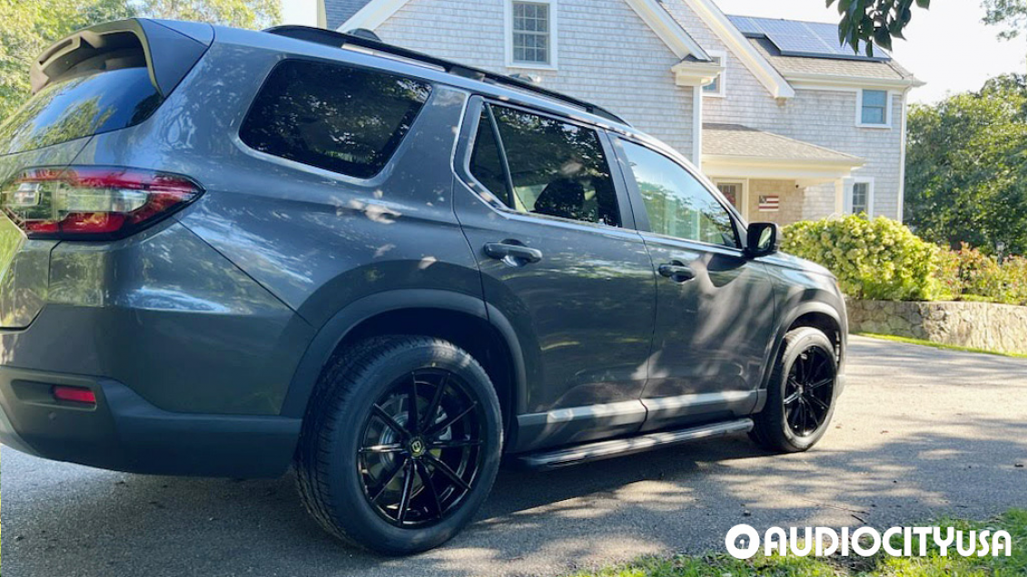 2023 Honda Pilot on 20" Curva Wheels CFF46 Gloss Black | Gallery ...
