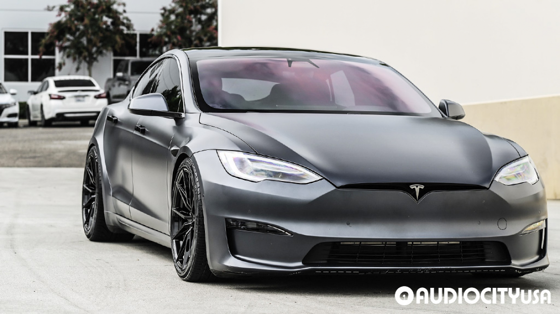 2021 Tesla Model S on 20" Blaque Diamond Wheels BD-F29 Gloss Black ...