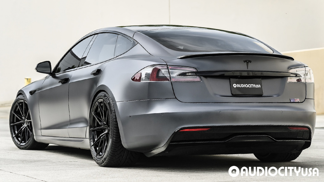 2021 Tesla Model S on 20" Blaque Diamond Wheels BD-F29 Gloss Black ...