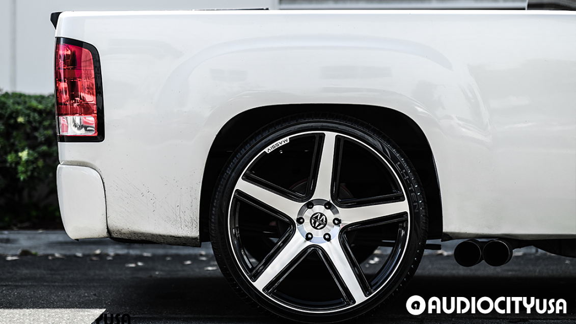 2009 GMC Sierra 1500 Massive 926 Classico 26 inch Wheels | Gallery ...