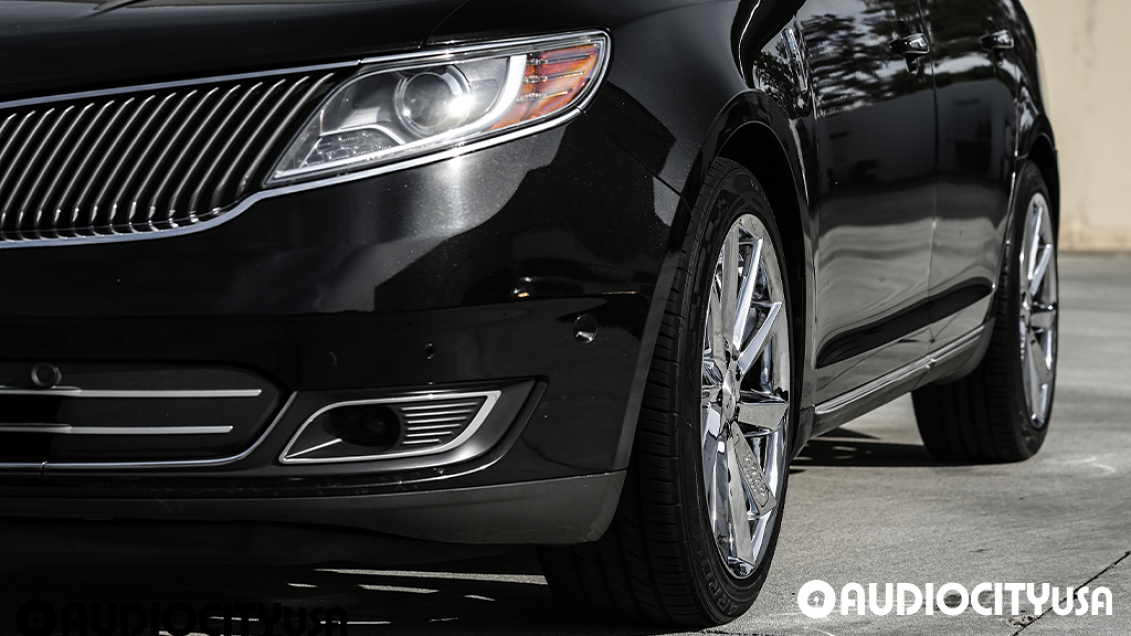 2013 Lincoln MKS on 20" Koko Kuture Wheels Kapan Chrome | Gallery ...