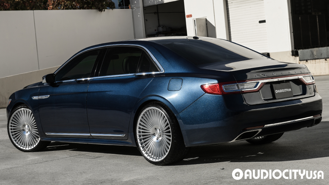 2018 Lincoln Continental on 22" Road Force Wheels RF35 Silver Machined ...