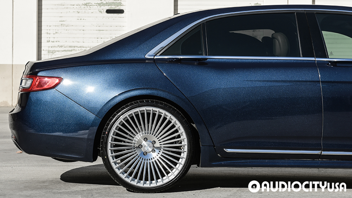 2018 Lincoln Continental on 22" Road Force Wheels RF35 Silver Machined ...