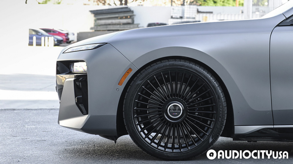2024 BMW i7 on 22" Gianelle Wheels Cabo Gloss Black with Floating Cap ...