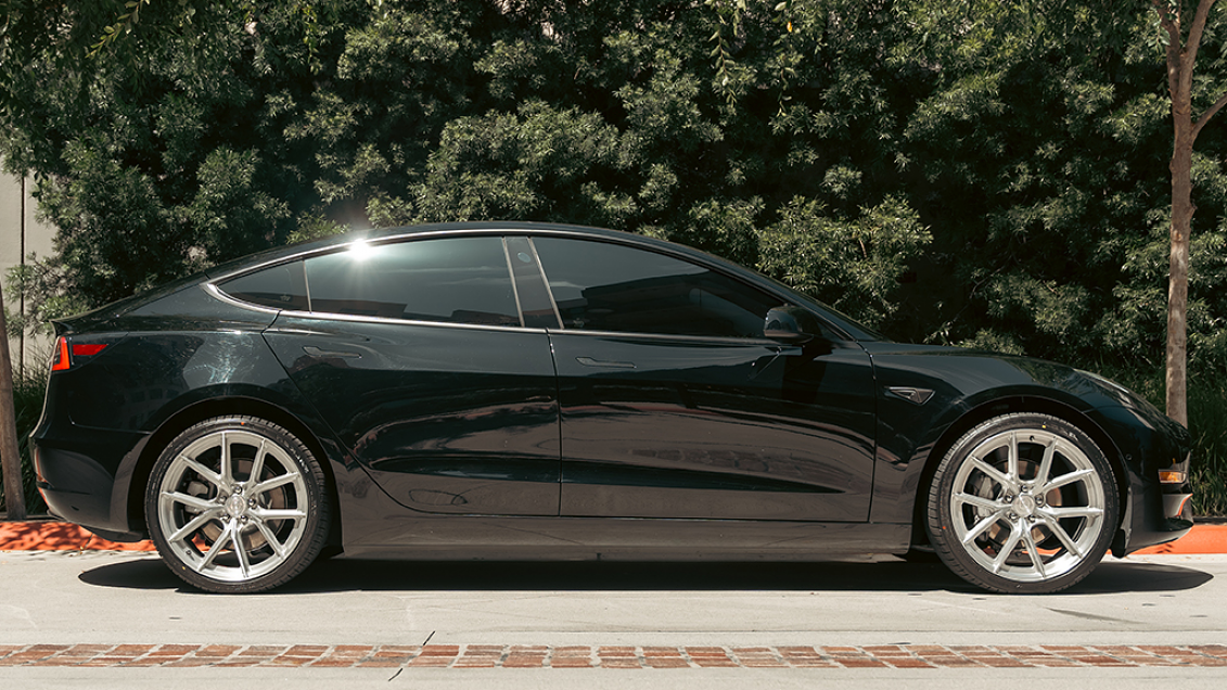 2022 Tesla Model 3 on 20" Curva Wheels CFF70 Brushed Clear Coat ...