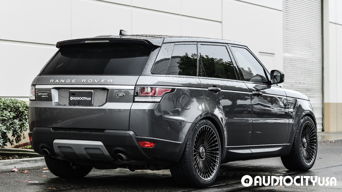 2017 Land Rover Range Rover on 22" Giovanna Wheels Tulum - Floating Cap ...