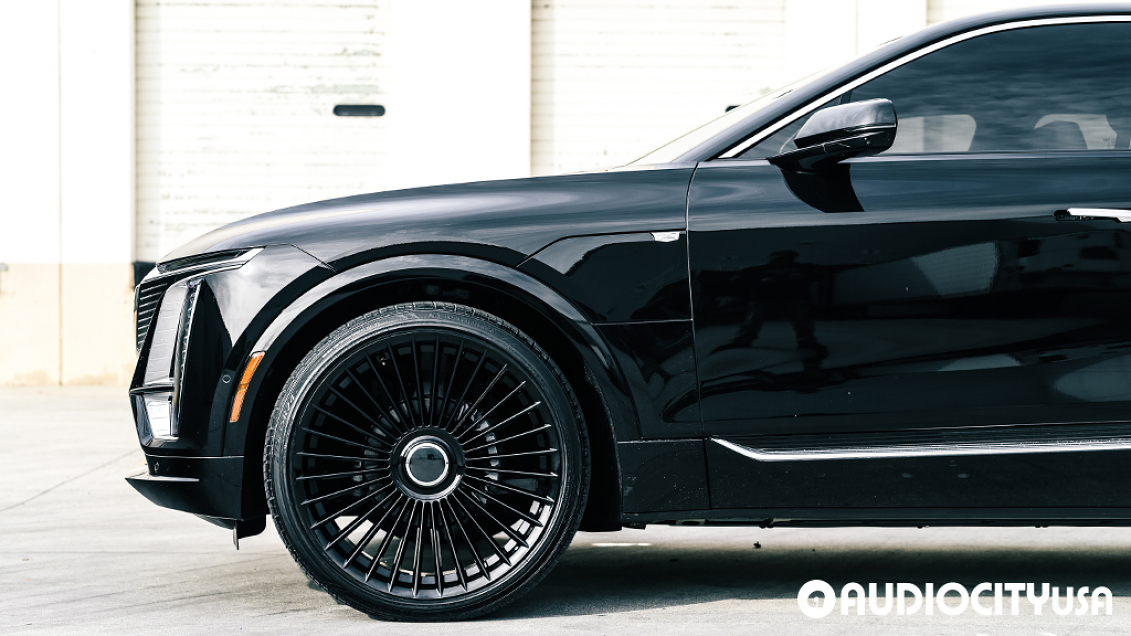 2024 Cadillac LYRIQ on 24" Gianelle Wheels Cabo - Floating Cap Gloss ...