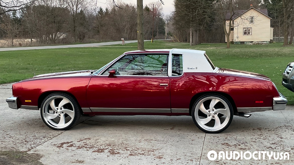 1978 Oldsmobile Cutlass on 22" U.S. Mags Wheels Desperado 5 U134 Silver ...