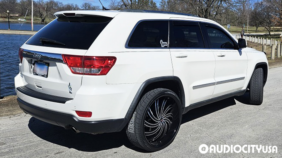 2011 Jeep Grand Cherokee Ignite Flame 24 inch Wheels | Gallery | AudioCityUSA