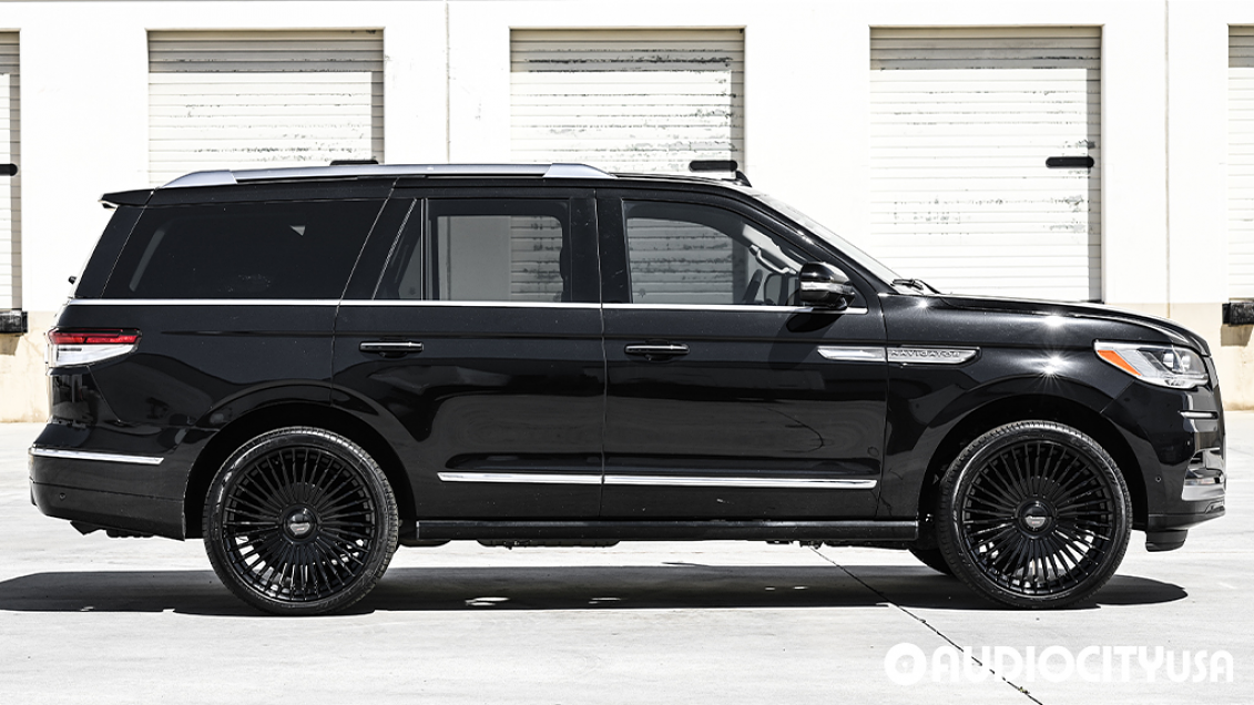 2023 Lincoln Navigator Giovanna Tulum - Floating Cap 24 inch Wheels ...