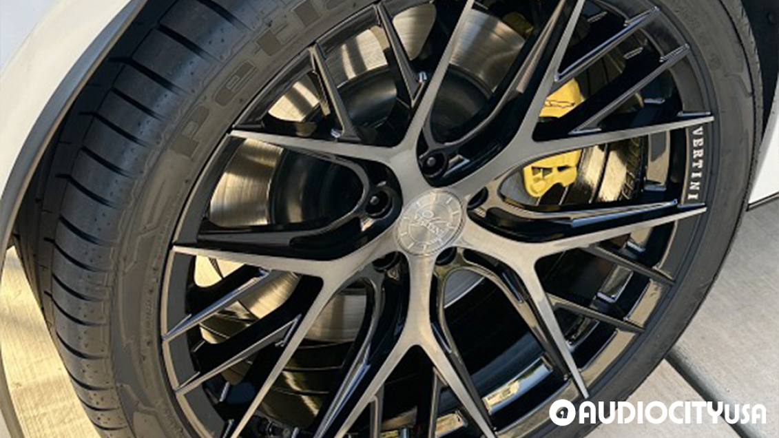 2016 Jaguar F-Type on 20" Vertini Wheels RFS2.1 Brushed Dual Black ...