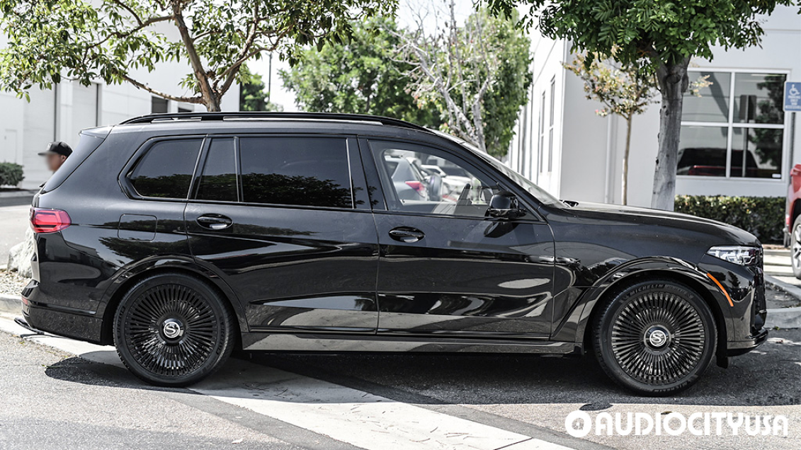 2021 BMW X7 on 22" Savini Forged Wheels SL9 Monoblock Forged Gloss ...