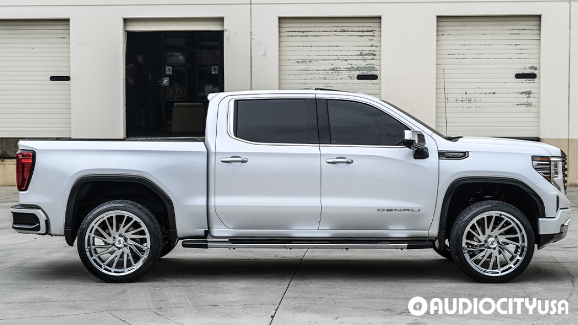 2023 GMC Sierra 1500 on 24" Moto Metal Wheels MO811 Combat Chrome ...