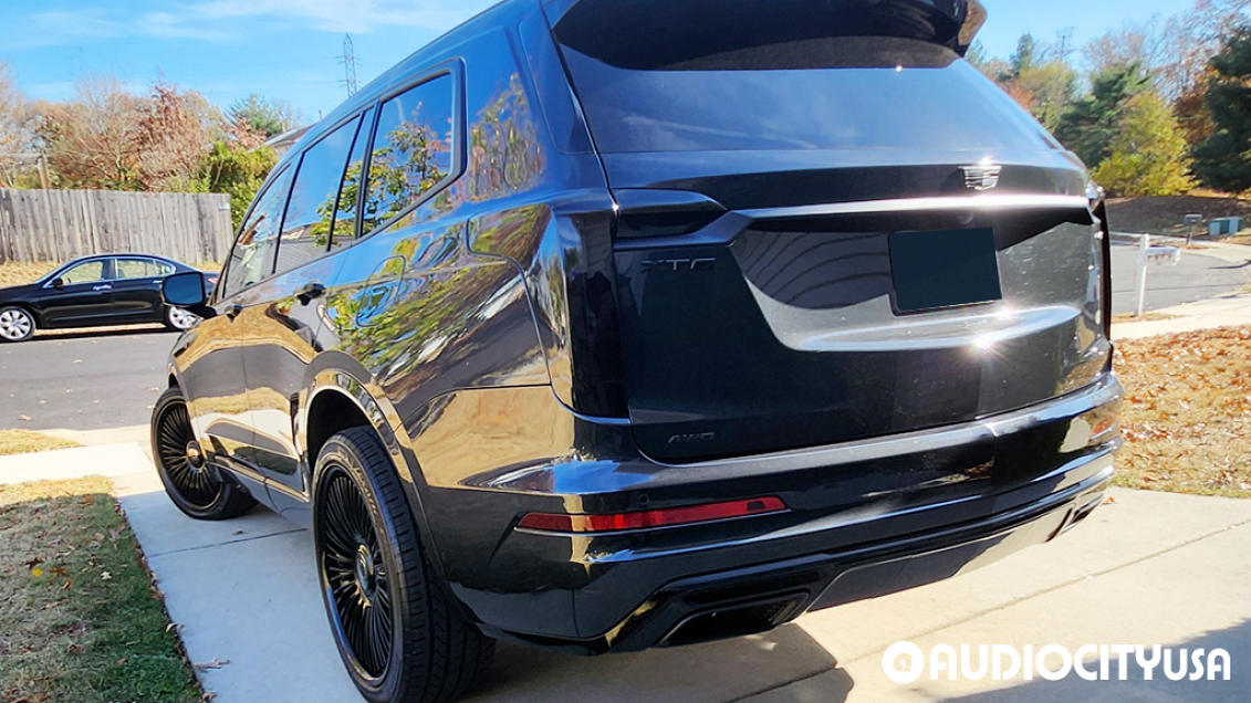 2020 Cadillac XT6 on 22" Dolce Luxury Wheels Razzo Gloss Black ...