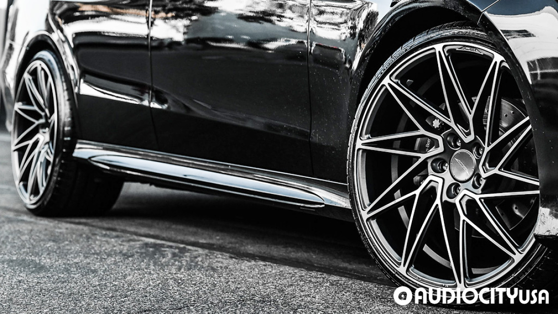 2014 Mercedes-Benz E-Class on 20" ACE Alloy Wheels D716 Driven Matte ...