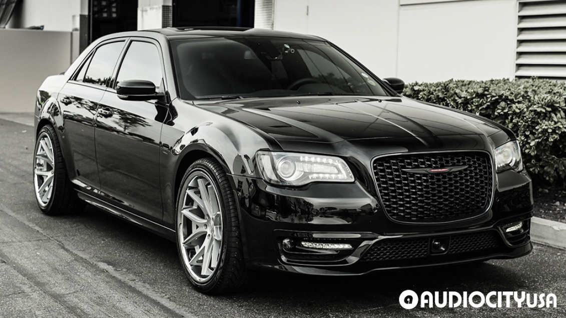 2023 Chrysler 300 RWD on 22" Ferrada Wheels FR2 Silver Machined with ...