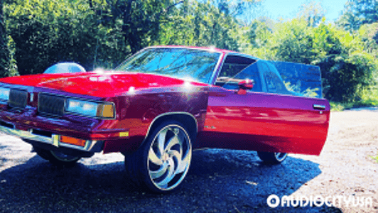 1988 Oldsmobile Cutlass Supreme on 13" LA Wire Wheels Reverse 100-Spoke ...