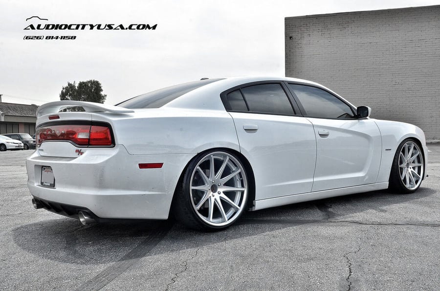 STANCED 2013 Dodge Charger RT on 22" Rohana Wheels RC-10 Silver face ...