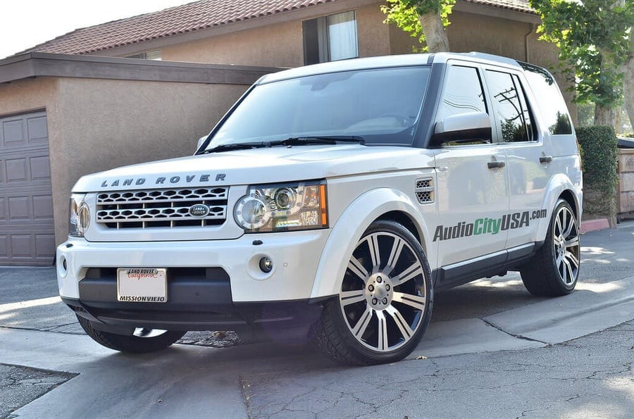 2012 Land Rover LR4 | 22" Stormer Replica Wheels | Photo shoot ...