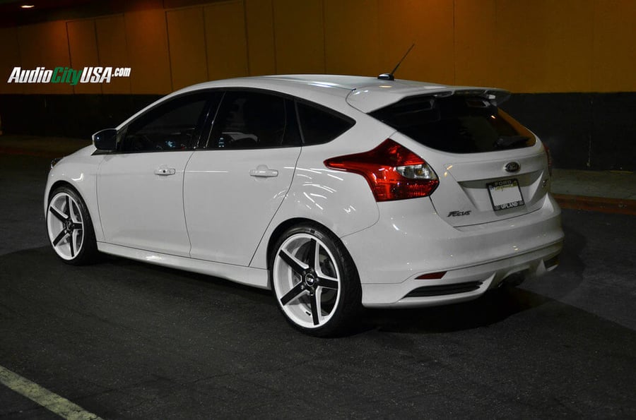 2014 Ford Focus ST on 19" STR Wheels 607 White windows, Black face ...
