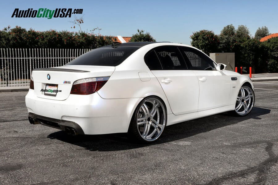 2008 BMW ///M5 on 22" XIX Wheels X15 Silver machine chrome lip ...