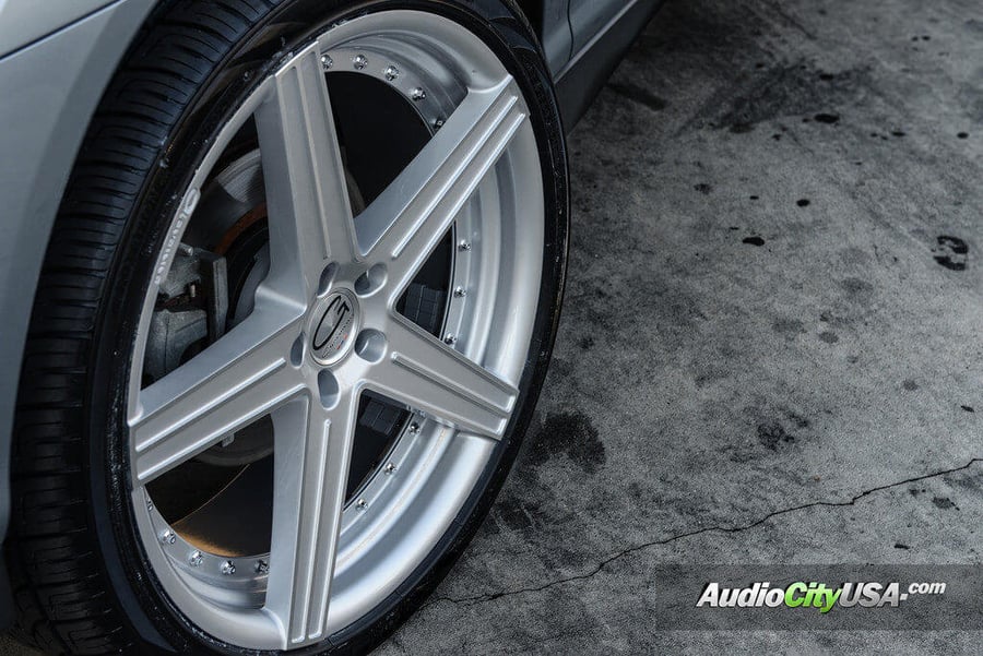 22″ Giovanna Wheels Dublin 6 Silver Machine for 2010 Lexus RX-350