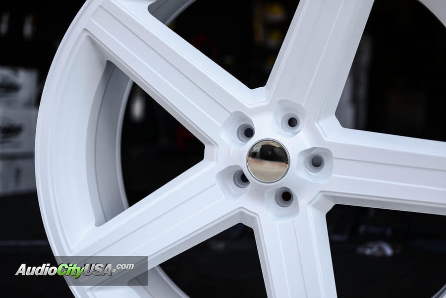26″ Iroc Wheels in Custom Gloss White Finish 5 & 6 lug for Cars and Trucks