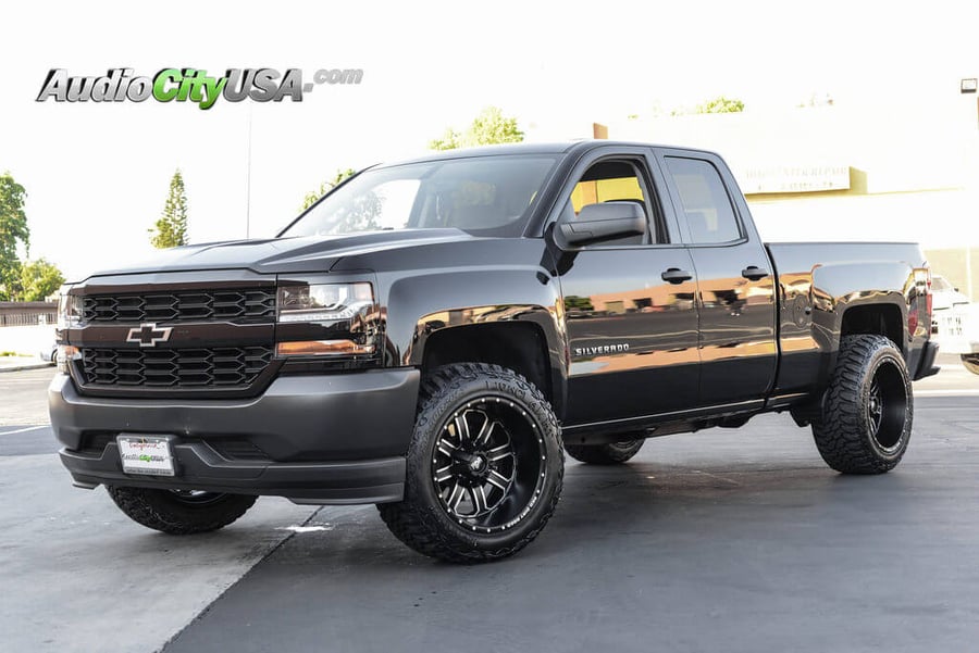 20″ RDR Wheels RD01 Dirt with Lionhart Lionclaw Tires for 2016 Chevy ...