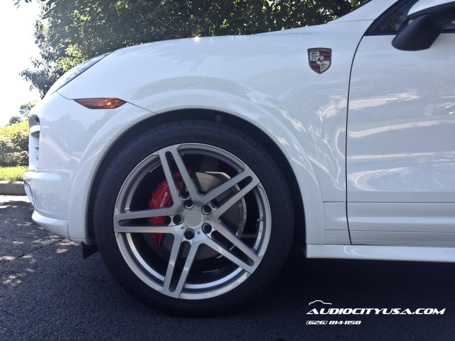 22×10 Roderick RW5 With 305-35-22 For 2013 Porsche Cayenne GTS