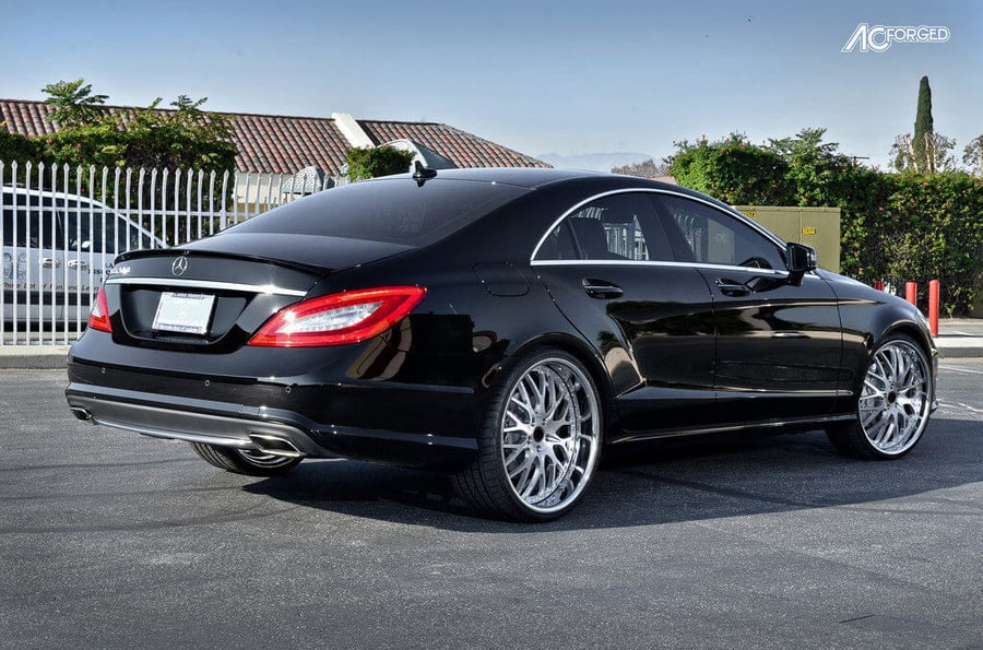 2013 Mercedes Benz CLS 550 on 22 inch RIMS