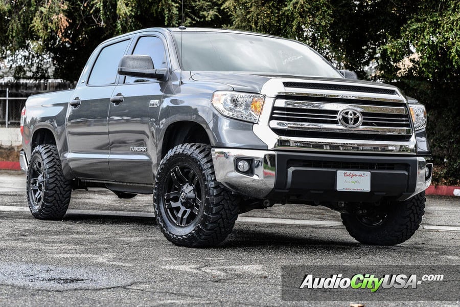 2016 Toyota Tundra | 18" Fuel Wheels Pump D515 Black Rims with Toyo ...