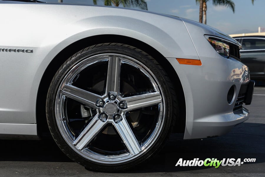 2014 Chevy Camaro RS with 22″ IROC Wheels Chrome Rims