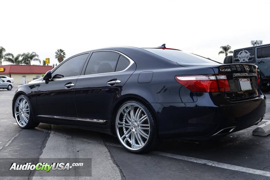 22" XIX Wheels X23 Silver Machined with SS Lip Rims for 2012 Lexus LS460