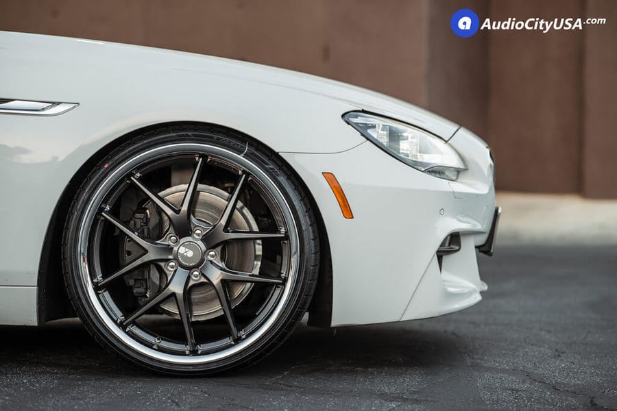 22″ XO Wheels X140 Athens Gunmetal with Chrome SS Lip Rims