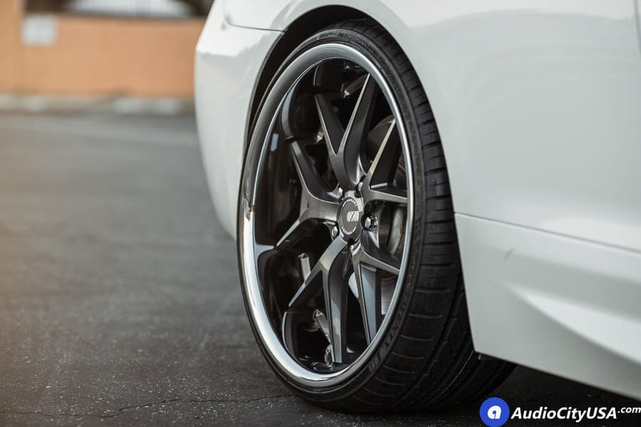 22″ XO Wheels X140 Athens Gunmetal with Chrome SS Lip Rims