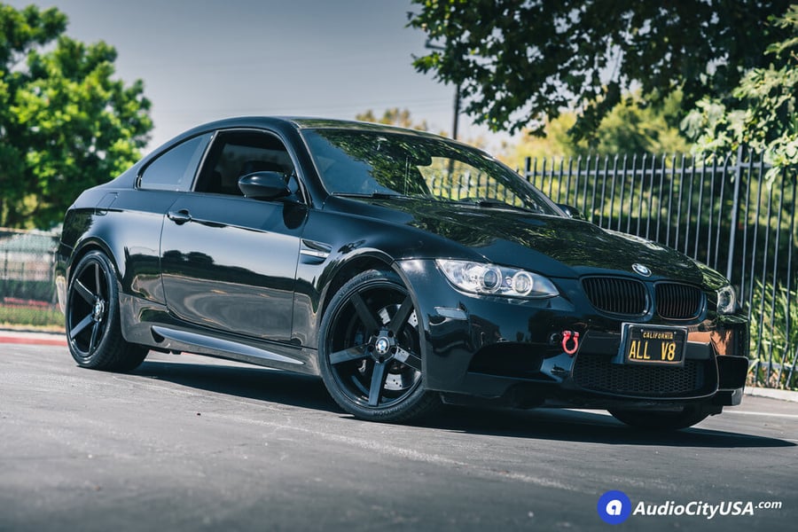 2009 BMW M3 With 19″ STR Wheels 607 Gloss Black Rims
