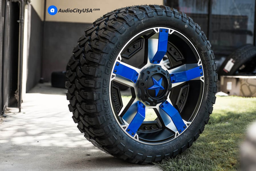 22x9.5 XD Wheels XD811 Rockstar II Black Machine Blue Inserts, Blue ...